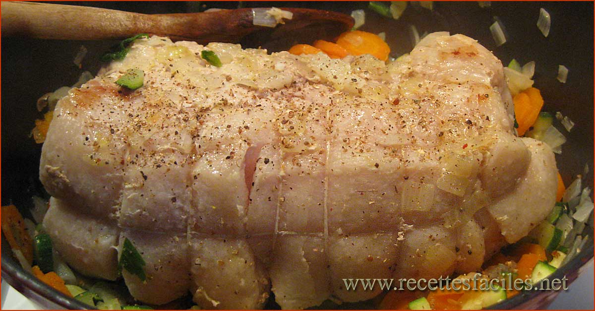 La cuisson du rôti de porc en cocotte, illustrée par la recette d'un ...